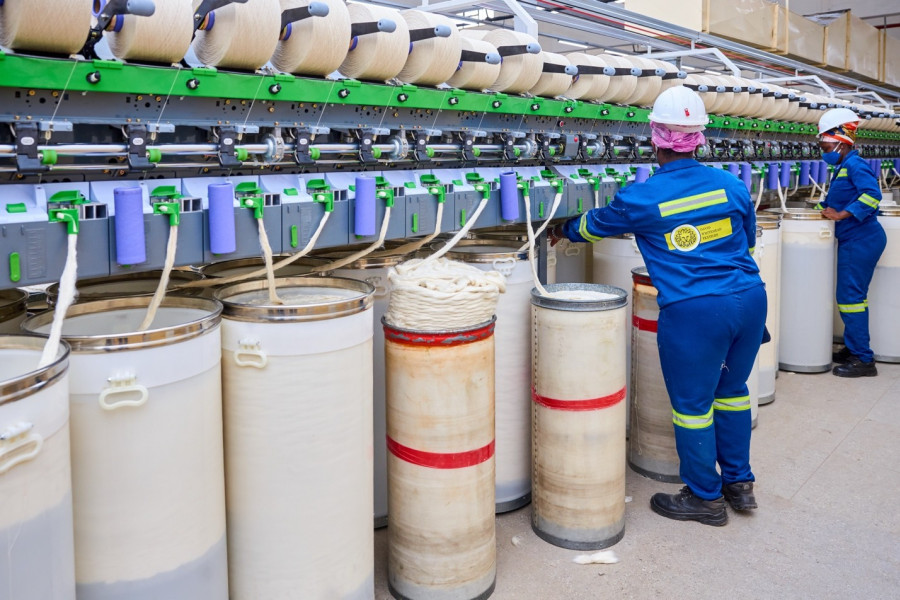 Zimbabwe Lifts Fabric Import Tariffs to 40% to Protect Local Textile ...